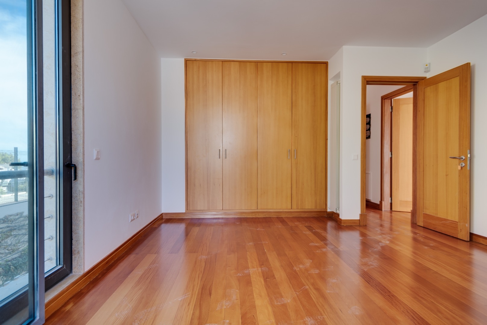 Moradia T4 de luxo à venda em Jardins da Parede, Cascais, Lisboa